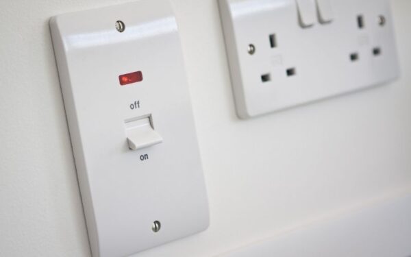 4 Garbage Disposal Switch Options: A Comparison